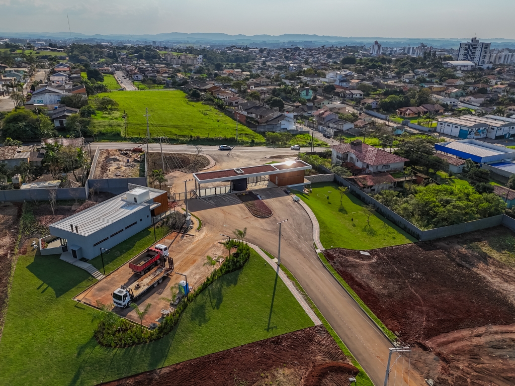 CRISTAL PARK - JS Empreendimentos